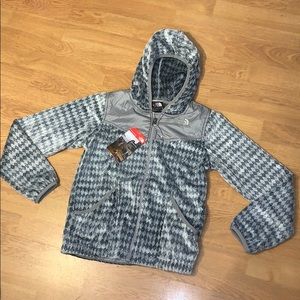 The North Face | Jackets & Coats | Nwt The North Face Oso Hoodie Jacket ...